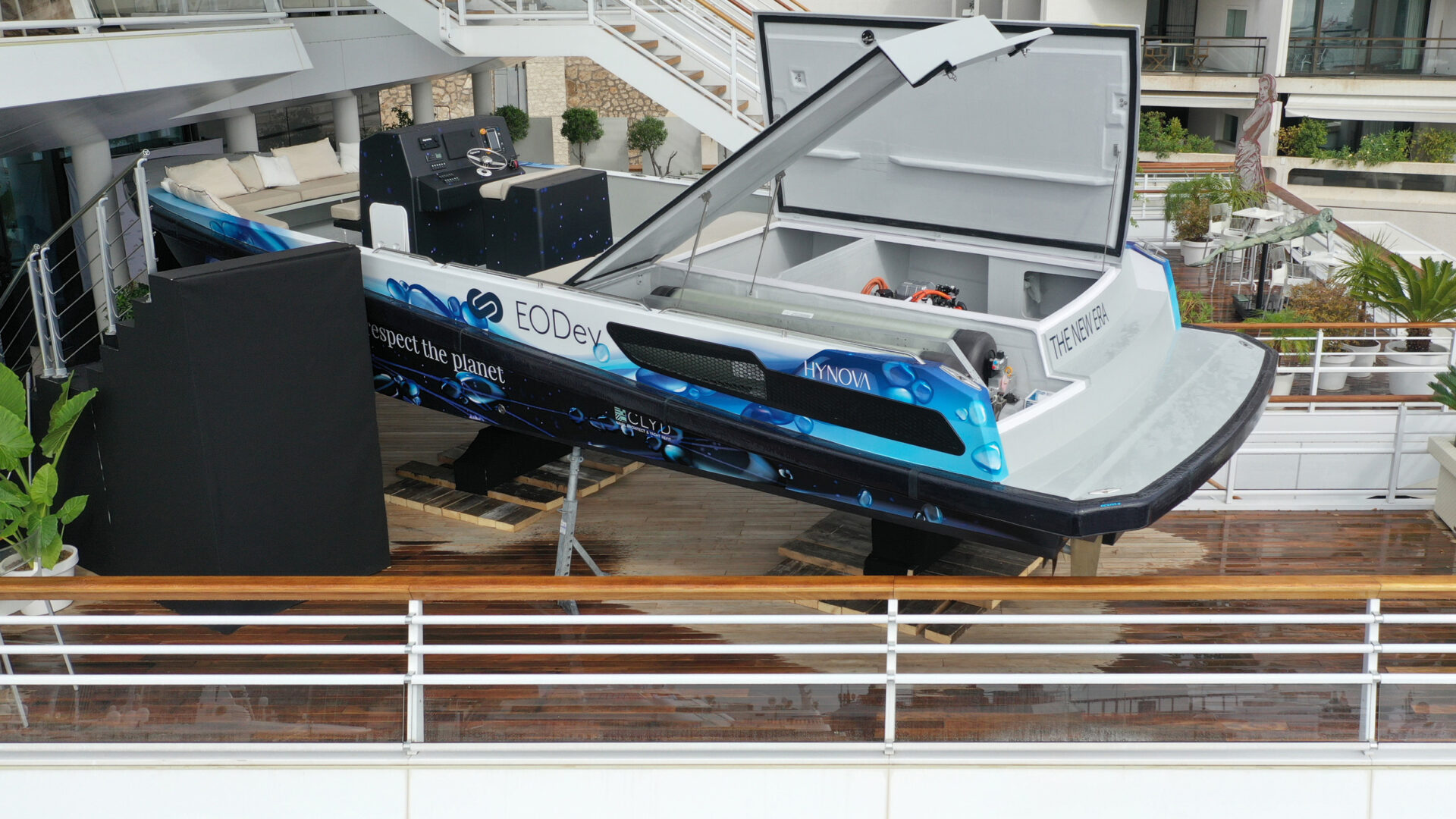 EODev's REXH2® and HYNOVA's The New Era on display in Monaco